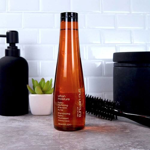Urban Moisture Shampoo for Dry Hair | Shu Uemura Art of Hair